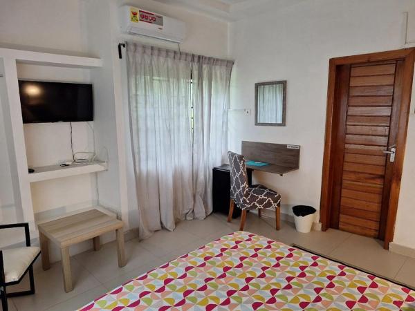 Foasis Lodge Kyebi Gh - Ghana