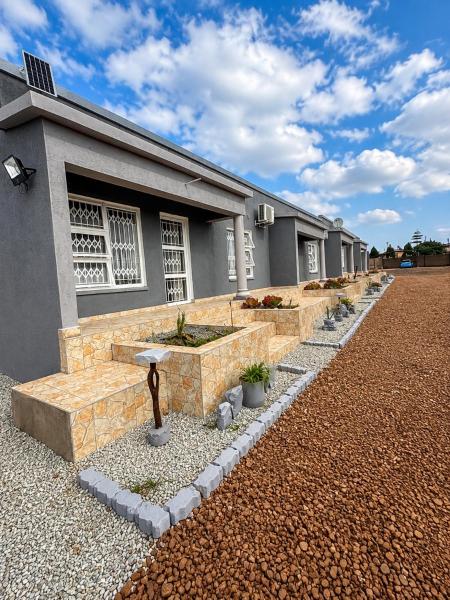 Mvula Zehlobo Apartments - 에스와티니
