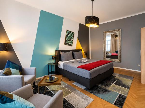 Studio With Kitchen Near Naschmarkt & U4 Metro - Vienna
