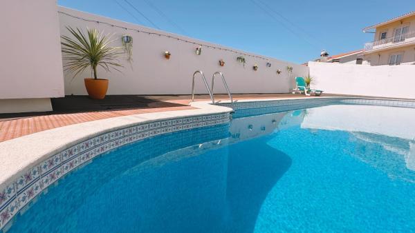 Sunny Studio With Pool Access - Beach & City 5 Min - Figueira da Foz
