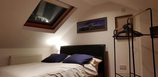 5 Tamar - Steyning