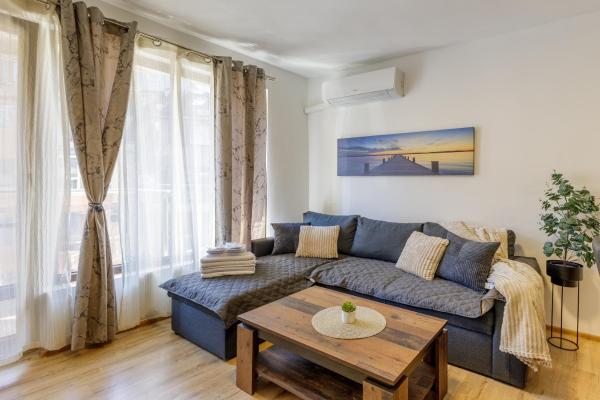 Modern 2br Flat With Parking For 4m Cars - Varna
