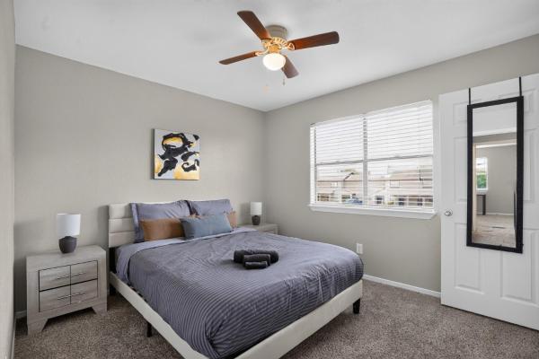 Regency Place Spacious 2br Townhome - Beaumont, TX