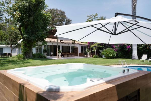 Anana Villa Cristy 3br Ajijic With Pool & Hot Tub - Ajijic