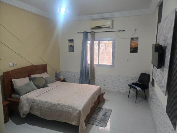 Chambre Simple - Libreville