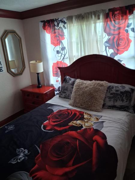 Sleep Away Bed And Breakfast - Fort Lauderdale, FL