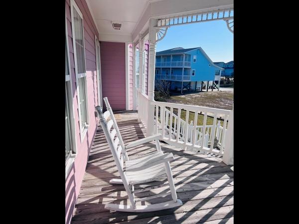 Victoria - Holden Beach, NC