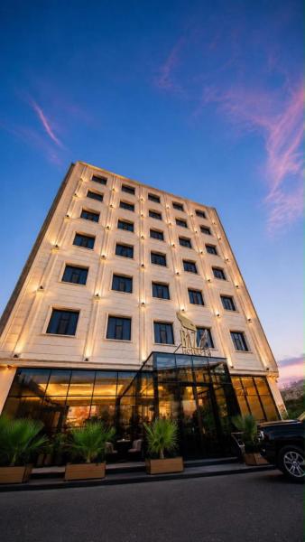 Baz Hotel Airport Road - Baghdad