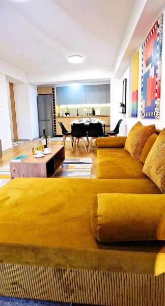 2-bedroom Apartment Near Center With Private Parking - Skopje