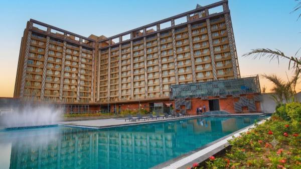Wowstay At Weekend Address, Surat Airport - Surat