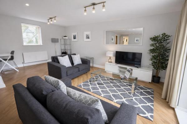 Roomspace Serviced Apartments - The Courtyard - London