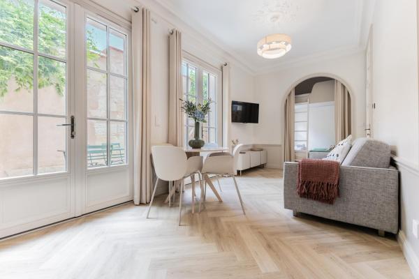 Magnifique Appartement Avec Clim & Terrasse Au Coeur Des Chartrons - Bordeaux