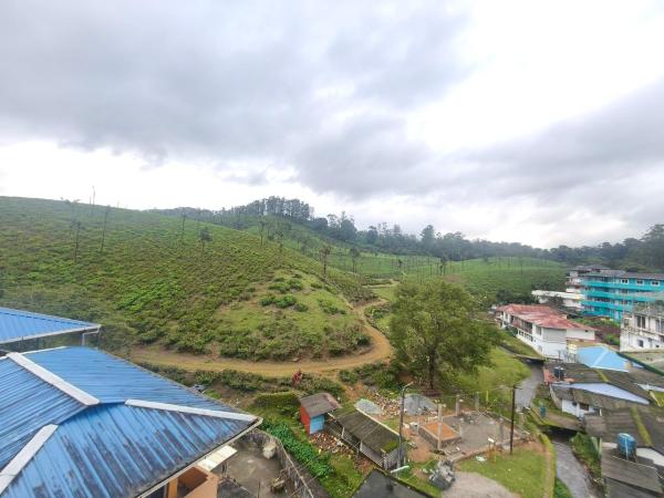 Ar Villa Stay - Valparai