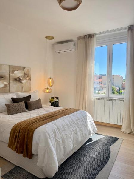 Milan Chic - Design Apartment With Balcony - Near M2 Metro - Cologno Monzese