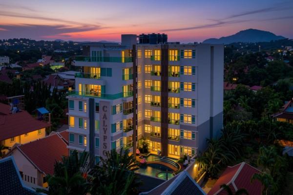 Calypso Nai Harn 1 Bedroom Condo Walk To Beach - Kata Beach