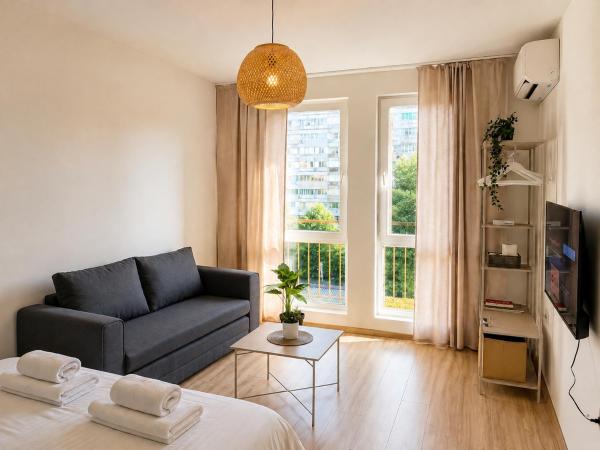 Bright 1br Apartment W/ Terrace Near Sea Garden - Burgas