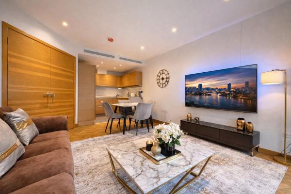 Chelsea Bridge With Balcony On The River - 2b2b - Londres