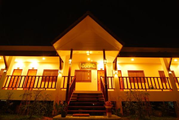 Buppharesort - Khao Lak