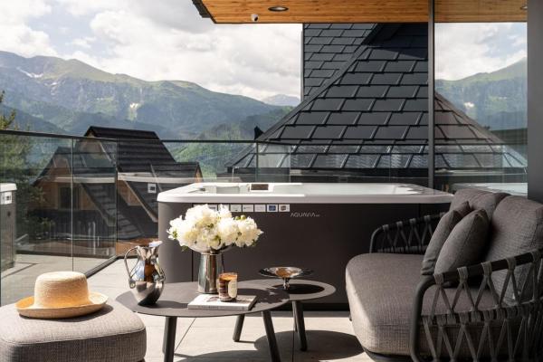 Tatra Peaks & Soak Over Zakopane Salamandra Home - Zakopane