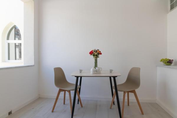 Guesthost - Casa Perni - Palermo, Italy