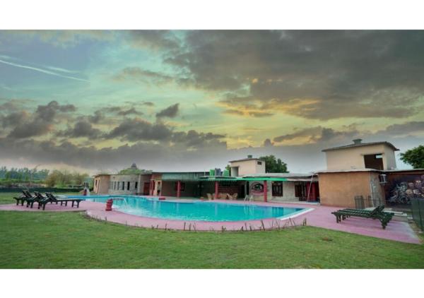 Corbett Soho Resort - Jim Corbett National Park