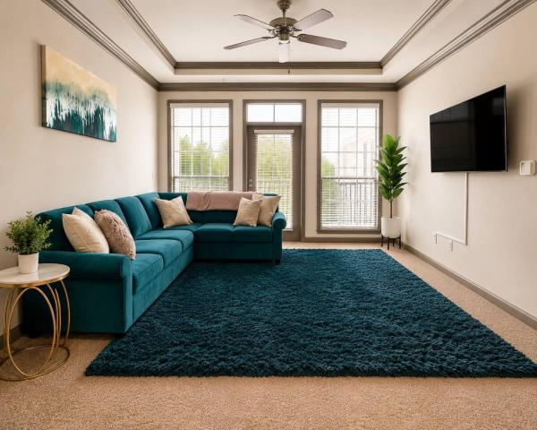 Cozy King Perimeter Center Suite - Dunwoody, GA