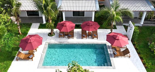 Benz & Ben Khaolak Retreat - Khao Lak