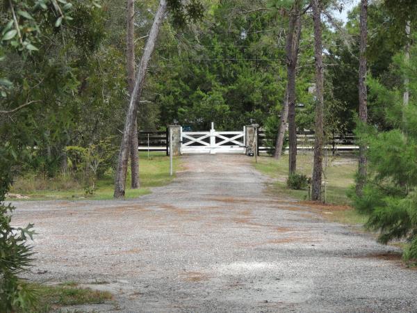 Cozzy Cottage Of Weeki Wachee - Spring Hill, FL