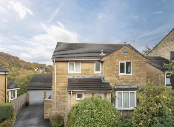 Spacious 4br Home Near Huddersfield Hospital - Holmfirth