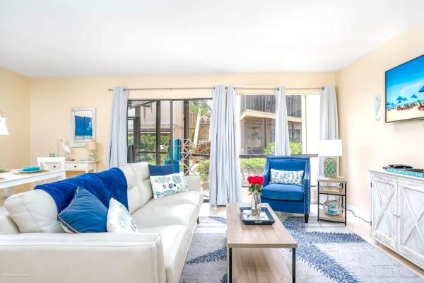 Bay Oaks A51, Ground Floor Condo With Bay View, Heated Pool - Siesta Key, FL