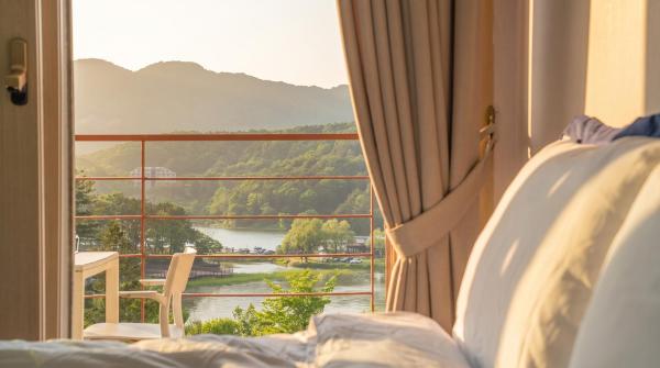 Gapyeong Yeonkkocchosu Pet Pension - Chuncheon-si