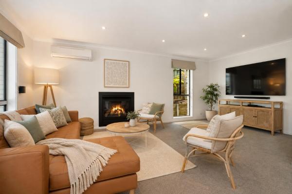 La Maison Ver La Mer By Ready Set Stay - Byo Linen & Towels - Rye