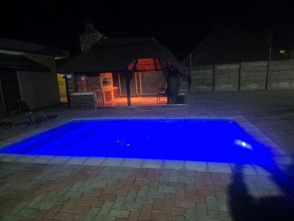 Bk Guest House - Vanderbijlpark