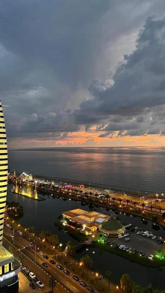 Velor Hotel Apartment - Batumi