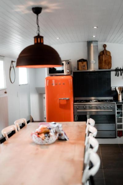 Logement 2 Chambres Sur La Meuse A Namur - Namur