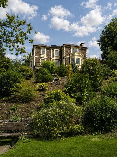 Linda Vista Mansion House Apartment - Abergavenny