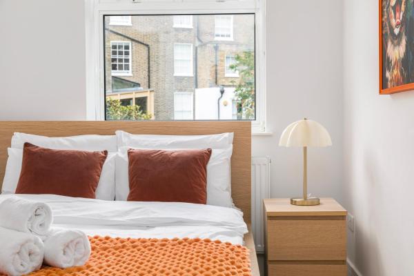 Modern Apartment 2 Min Walk To Camden Station - Londra