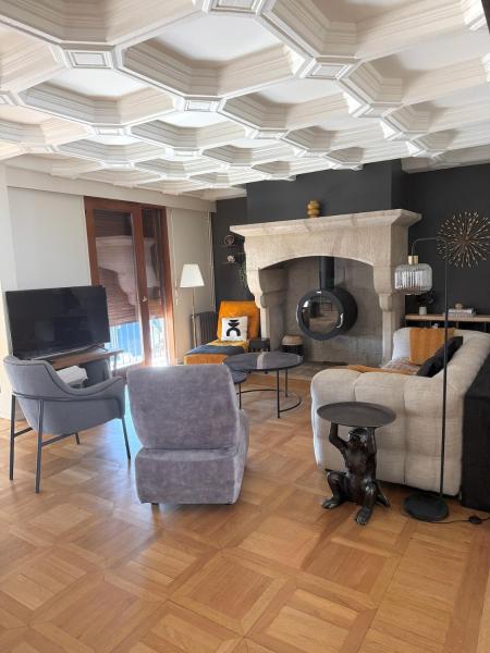 Grand Appartement De Ville 8 à 10 Pers - Aveyron