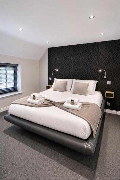 Luxury 4br En-suite Lodge Business Stays With Parking - Hull