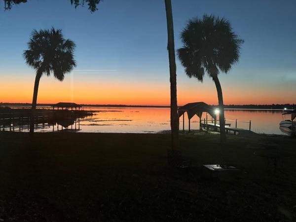 Capo's Cast Aways Lake House - Davenport