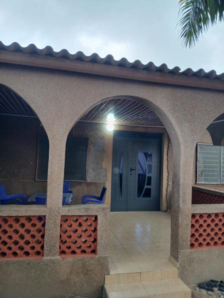 Maison Kayi Sarah Venunye - Togo