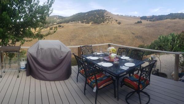 The Js Nest Cottage By Avantstay - Paso Robles, CA