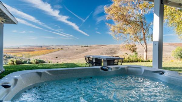 Sunset At Nirvana By Avantstay - Paso Robles, CA