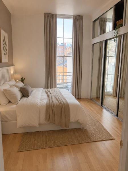 Upper Berkeley Residences - Central London
