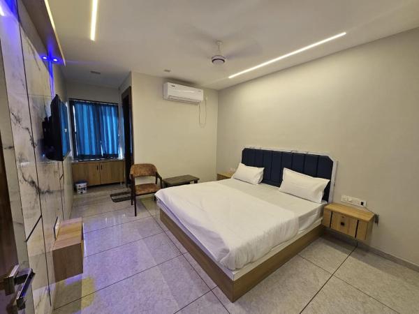 Hotel Shiv Inn - Himatnagar