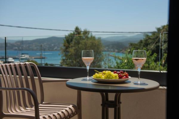 Skippers House By The Marina & Sea View - Ajos Nikolaos
