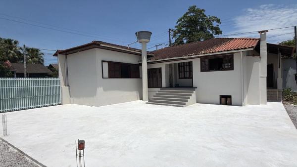 Casa Completa Centro Histórico Ar E Wi-fi - Morretes