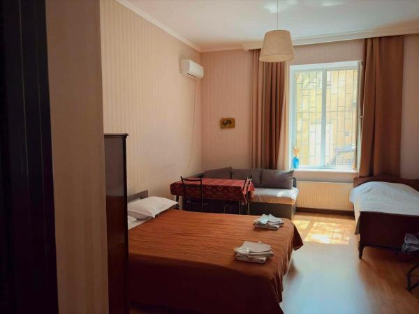 Tutiko Apartment - Georgia