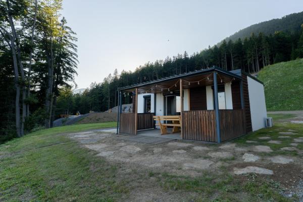 Raj Pod Vrhom - Kranj