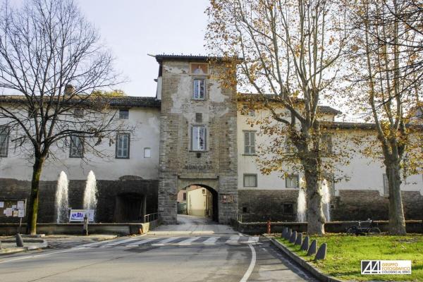 Two-room Apartment With Garden, Just A Few Steps Away From The Metro - Cologno Monzese
